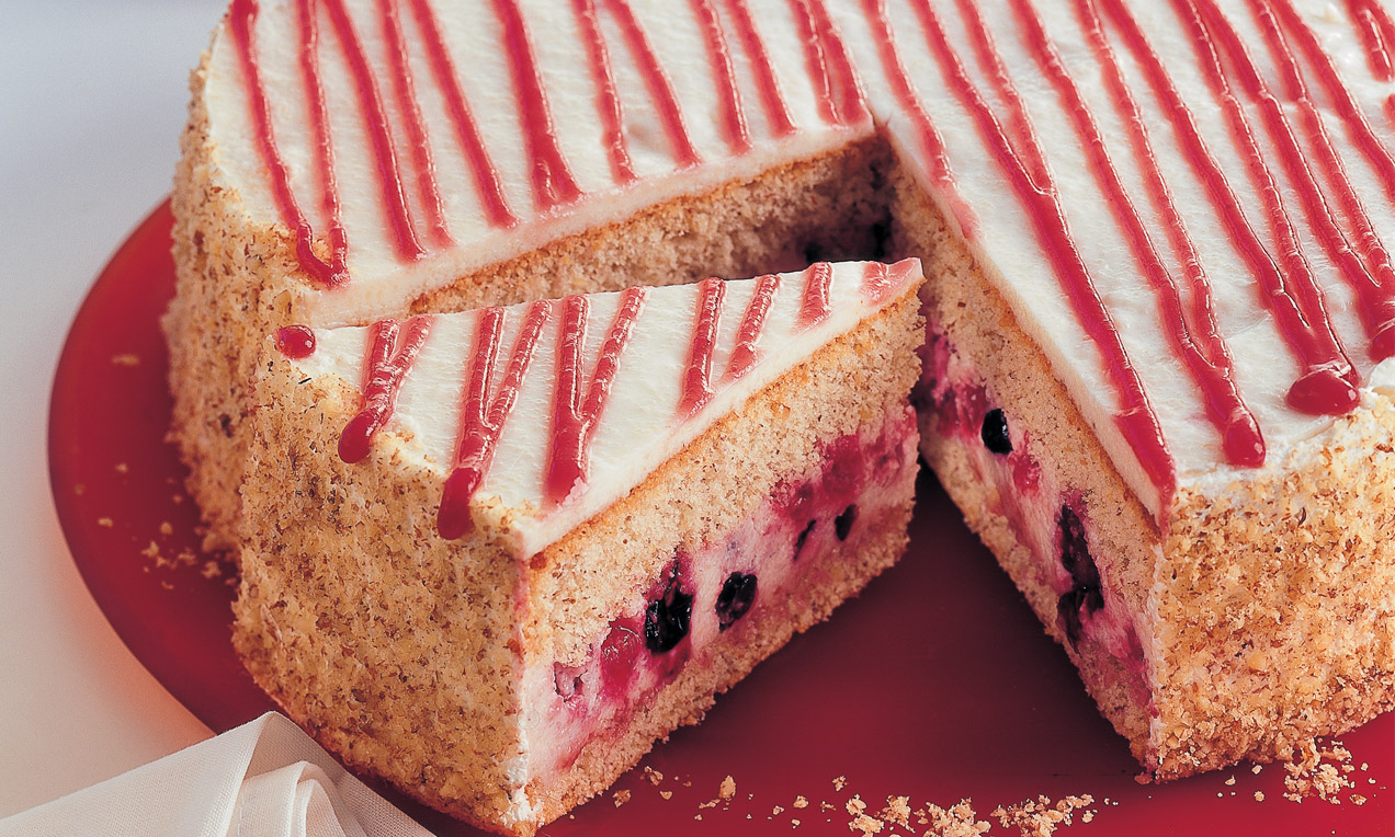 Grieß-Beerentorte Rezept | Dr. Oetker